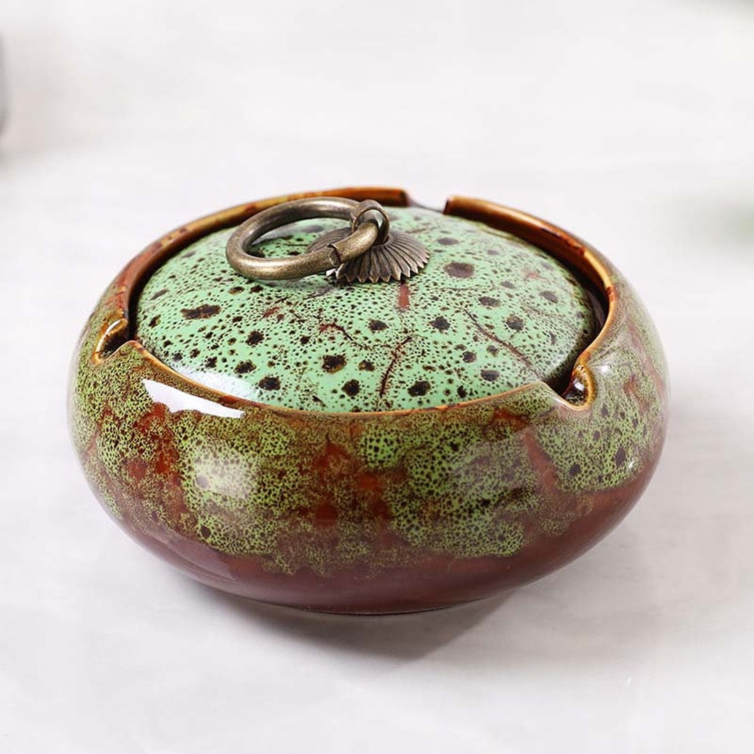 Handmade Ceramic Ashtray With Lid Smokers Ashtray Ceramic Ashtray ...