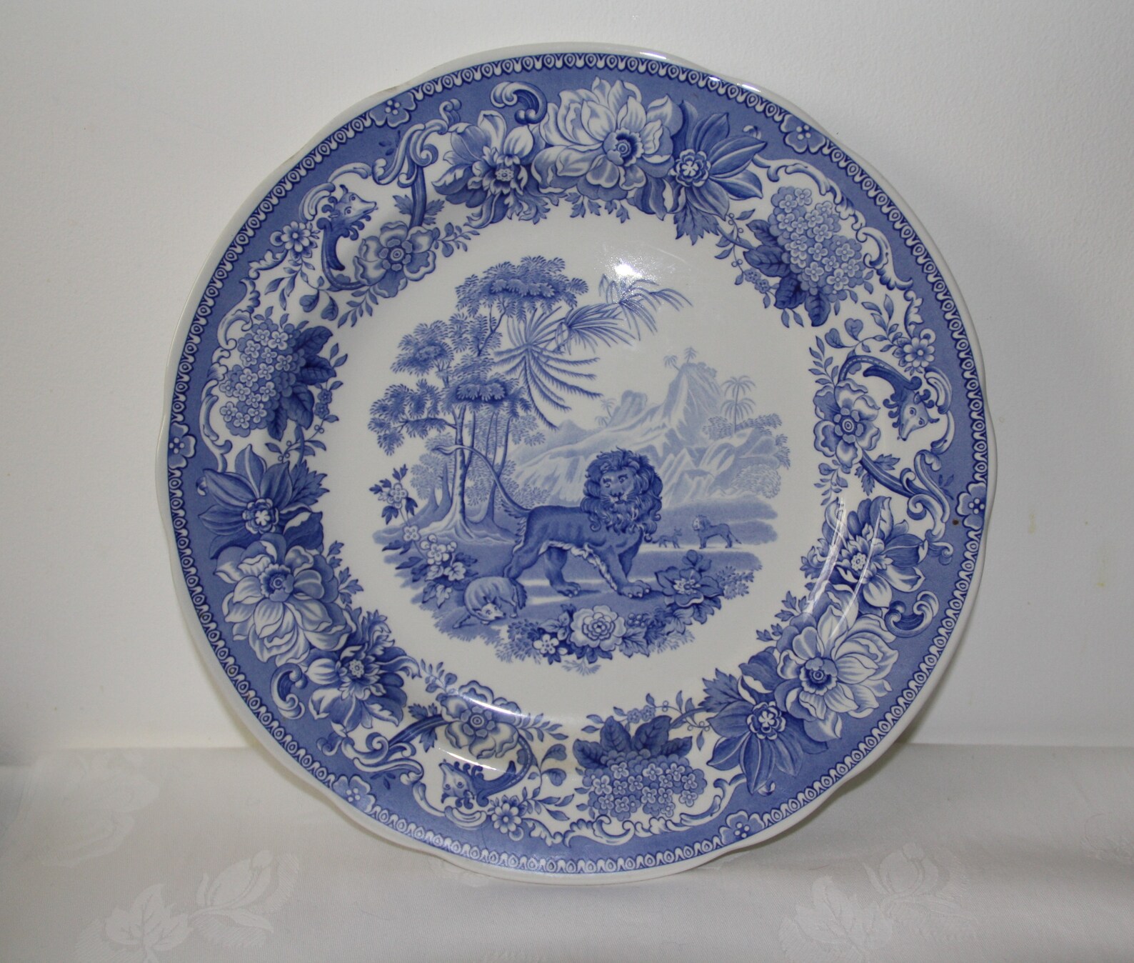 Three Spode Plates From the Spode Blue Room Collection: Aesop's Fables ...