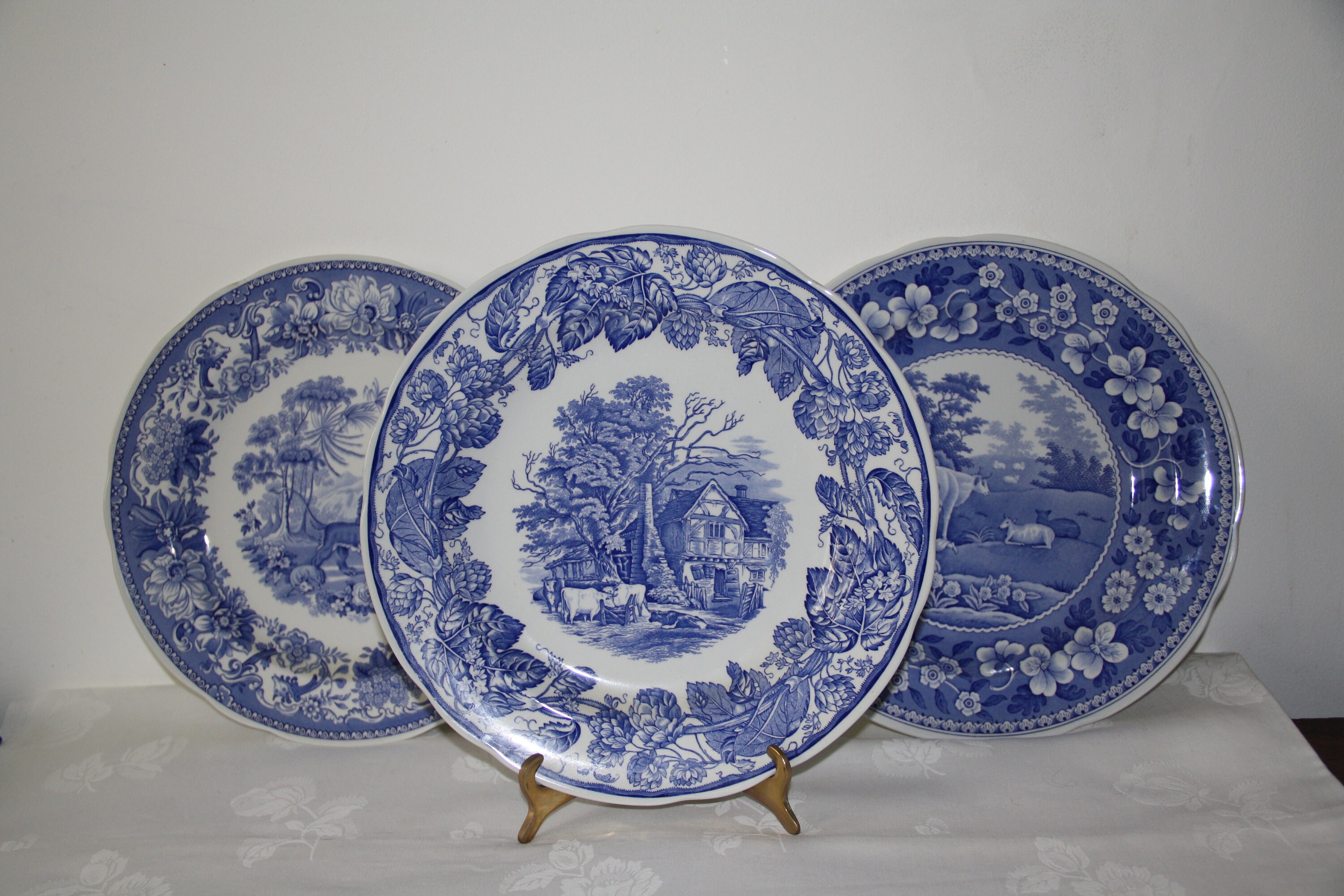 Three Spode Plates From the Spode Blue Room Collection: Aesop's Fables ...