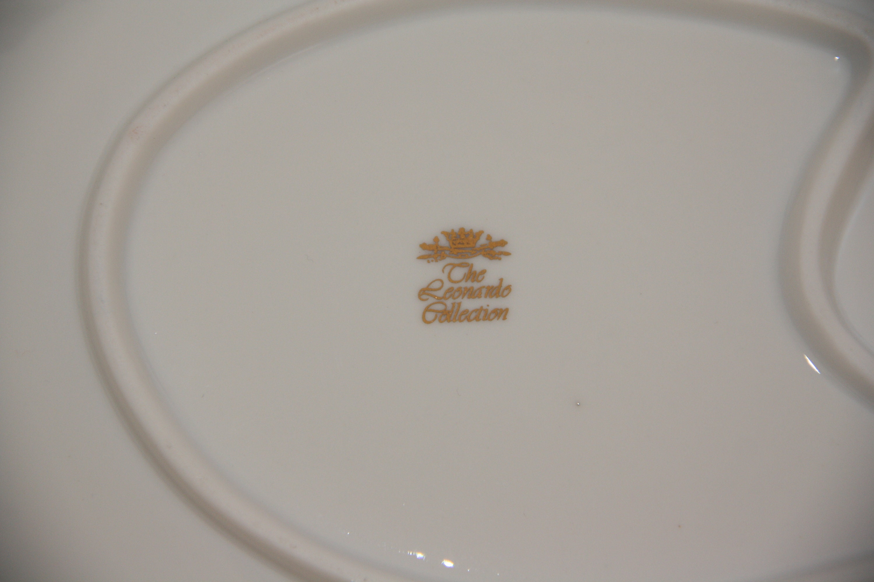 Porcelain Tea Cup and Saucer From the Leonardo Collection With Vibrant ...