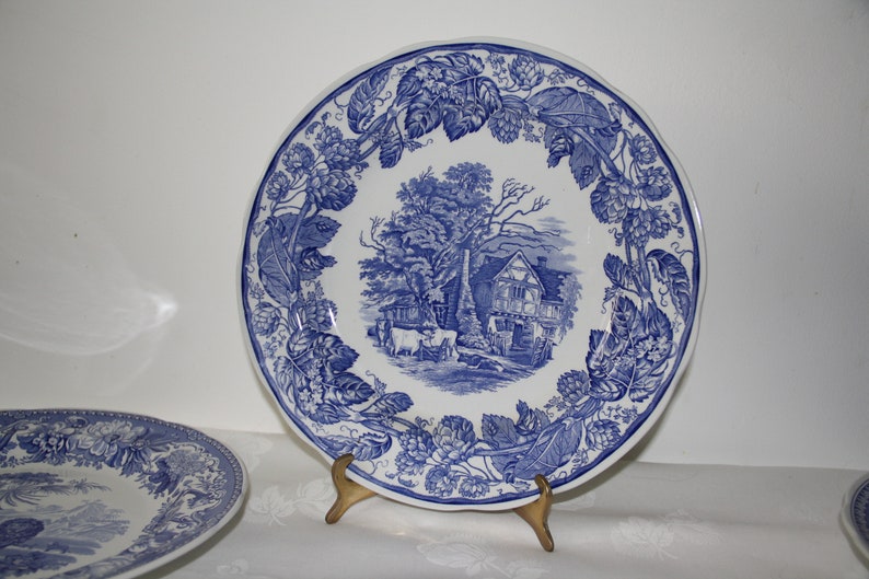 Three Spode Plates From the Spode Blue Room Collection: Aesop's Fables ...