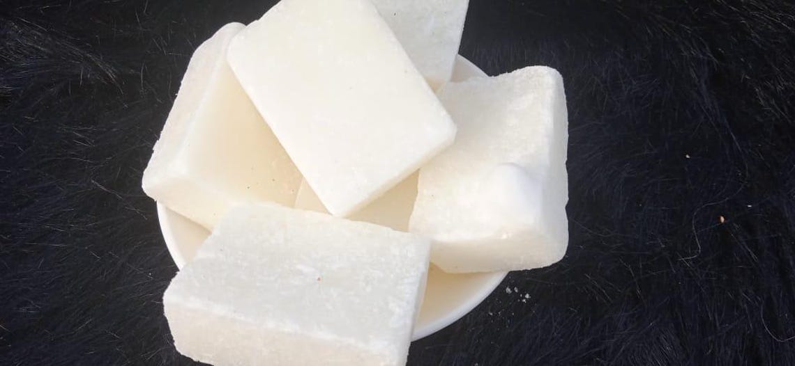Moroccan White Musk Solid Perfume – Natural Oriental Body Fragrance - Etsy