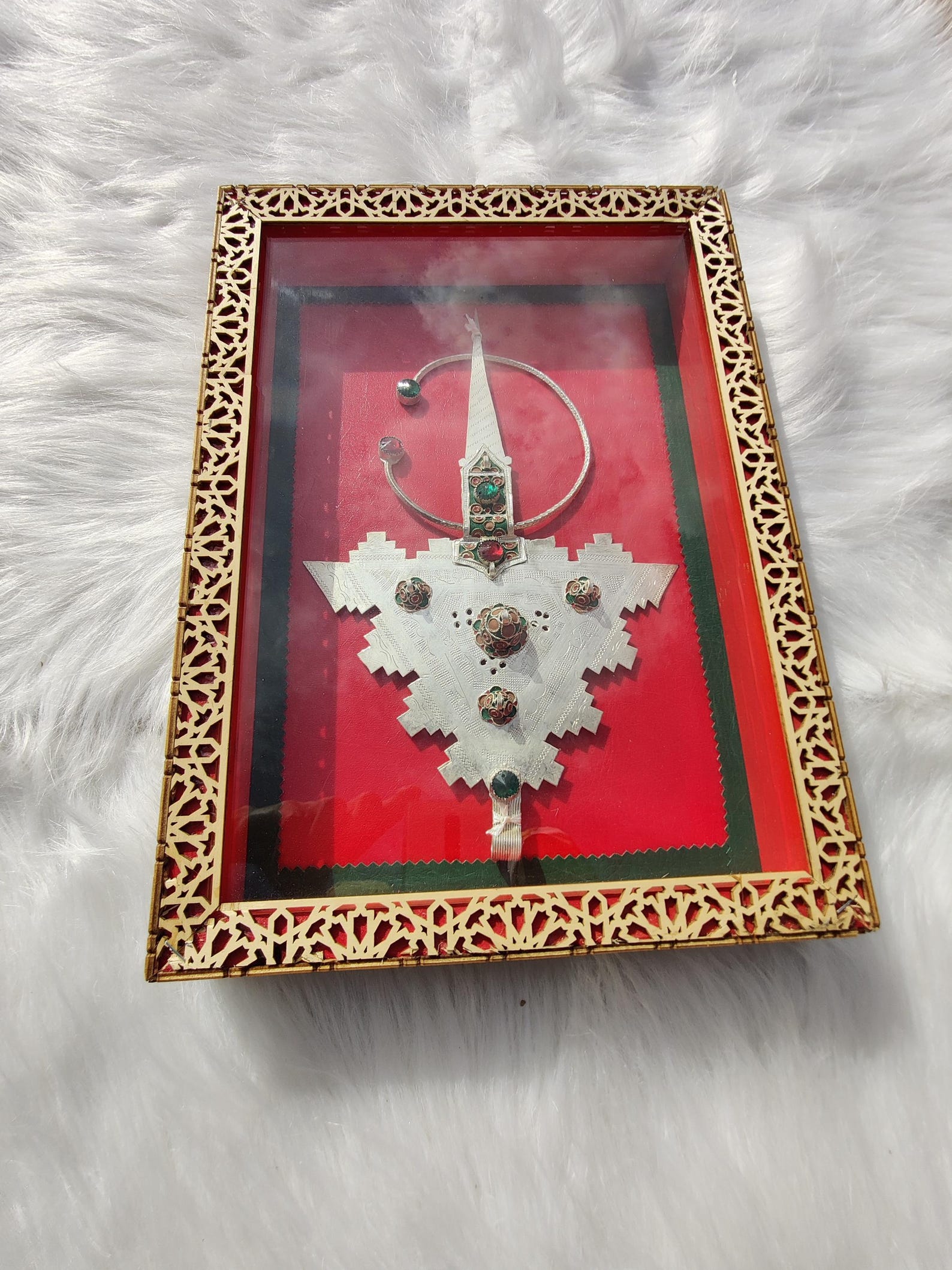 Tazrzit Gift – an Elegant Tribute to Amazigh Heritage - Etsy
