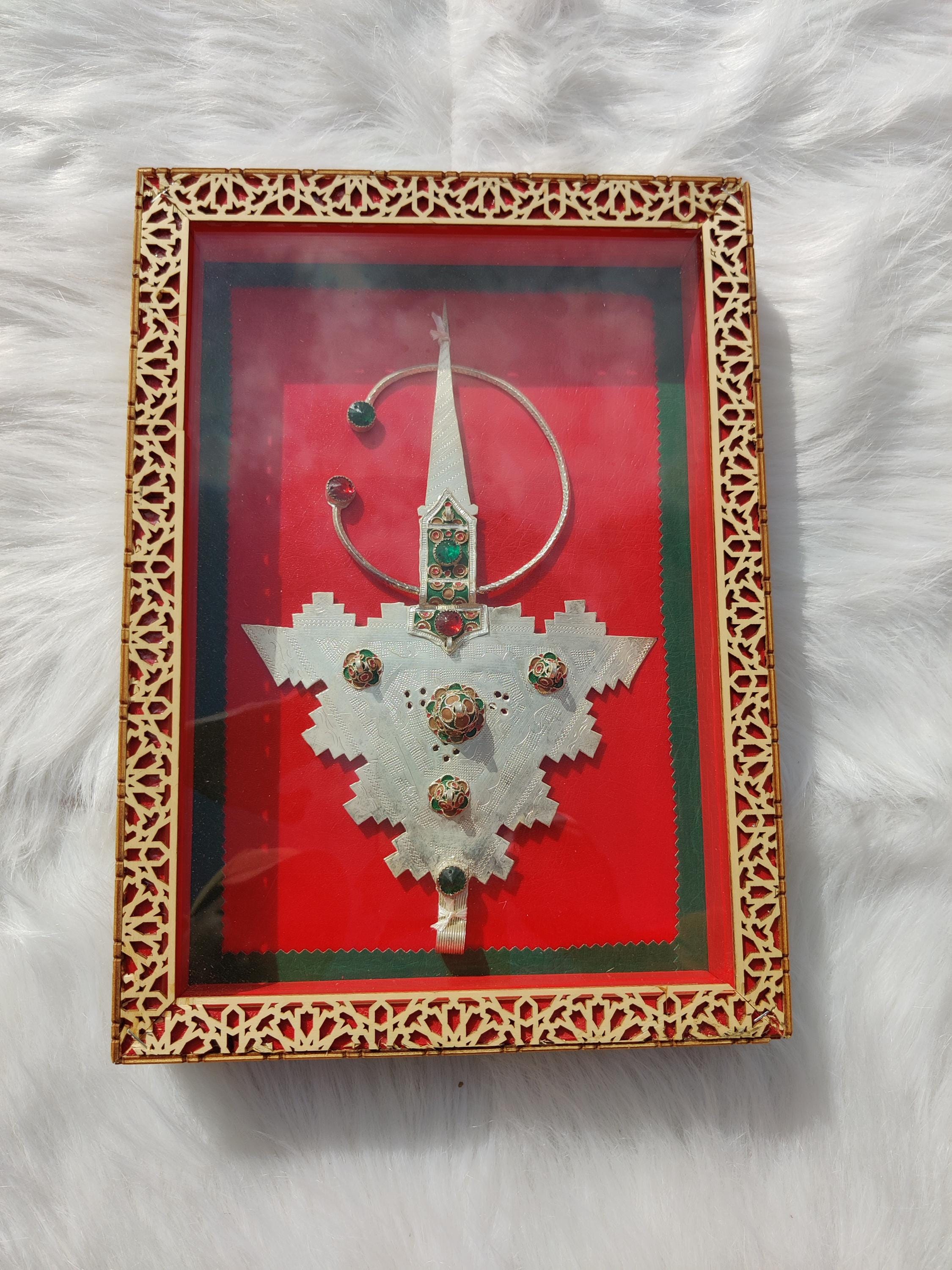 Tazrzit Gift – an Elegant Tribute to Amazigh Heritage - Etsy