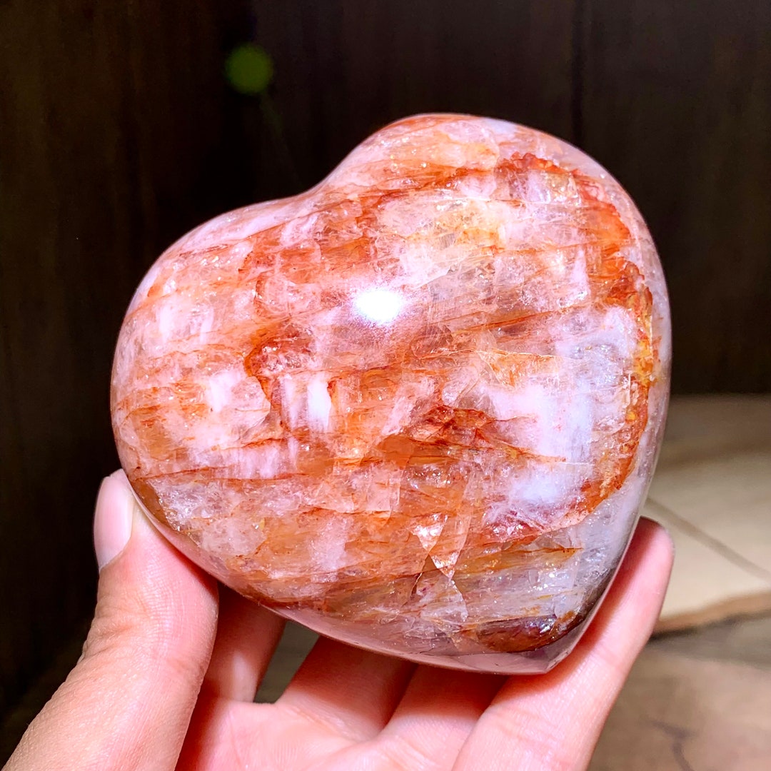 AAAAA 85mm Natural Flashy Fire Quartz Heart With Rainbow, Red Quartz ...