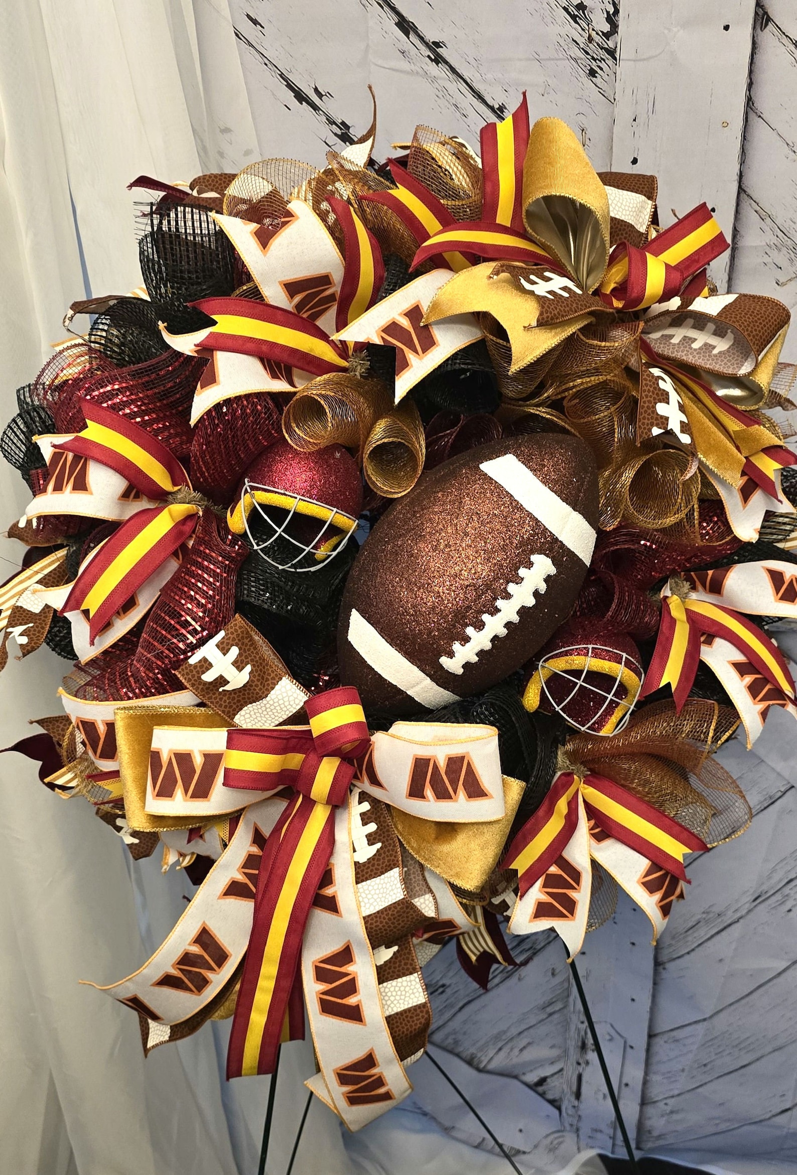 XL Larger Washington Commander Football Fan Wreath, Deco Mesh Wreath ...