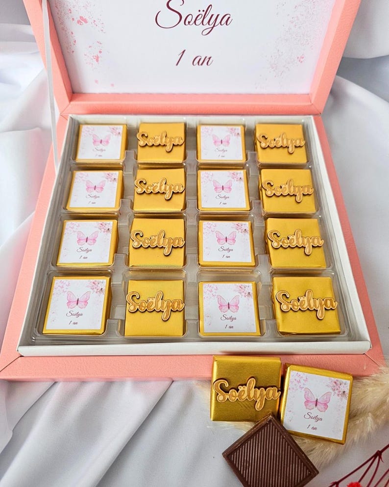 Boite De Chocolats Personnalisée, Thème Papillons Roses, Cadeau Invité ...