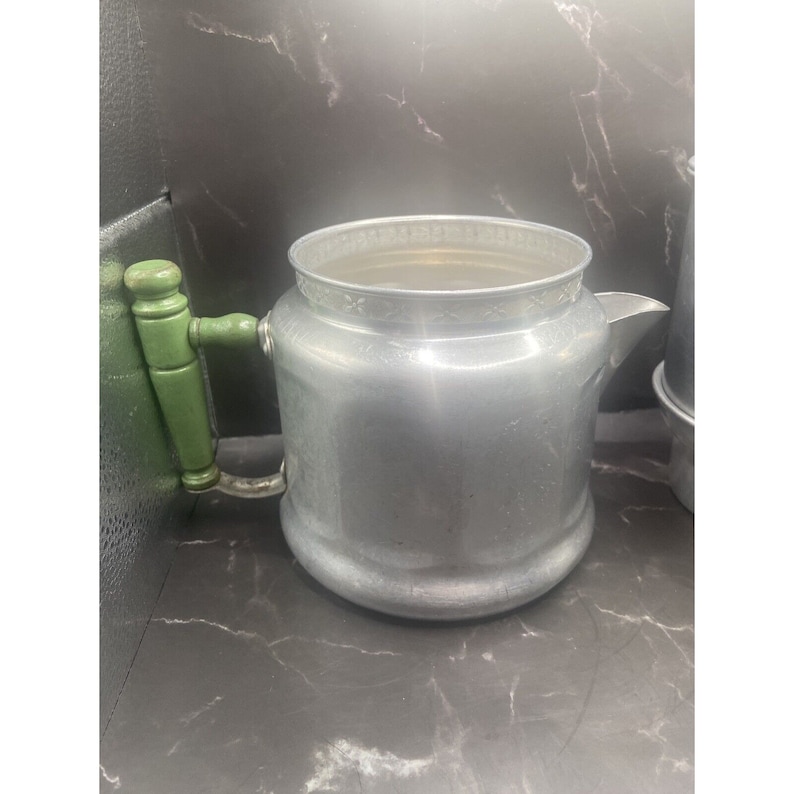 Vtg Drip-o-lator Aluminum Small 2 6 Cup Drip Coffee Pot 4 Pieces Green ...