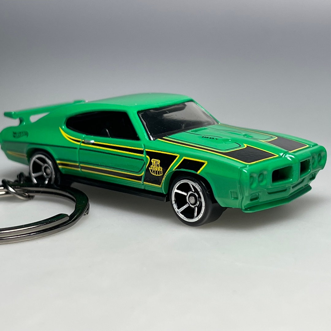 Pontiac GTO Judge Keychain, Diecast Car Keychain - Etsy