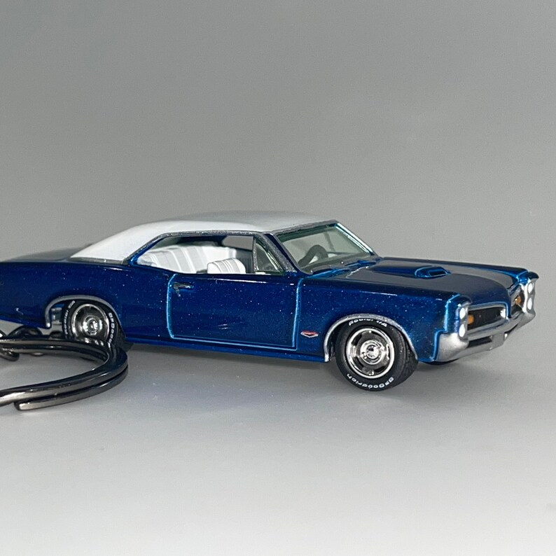 Pontiac GTO Keychain, Diecast Car Keychain - Etsy