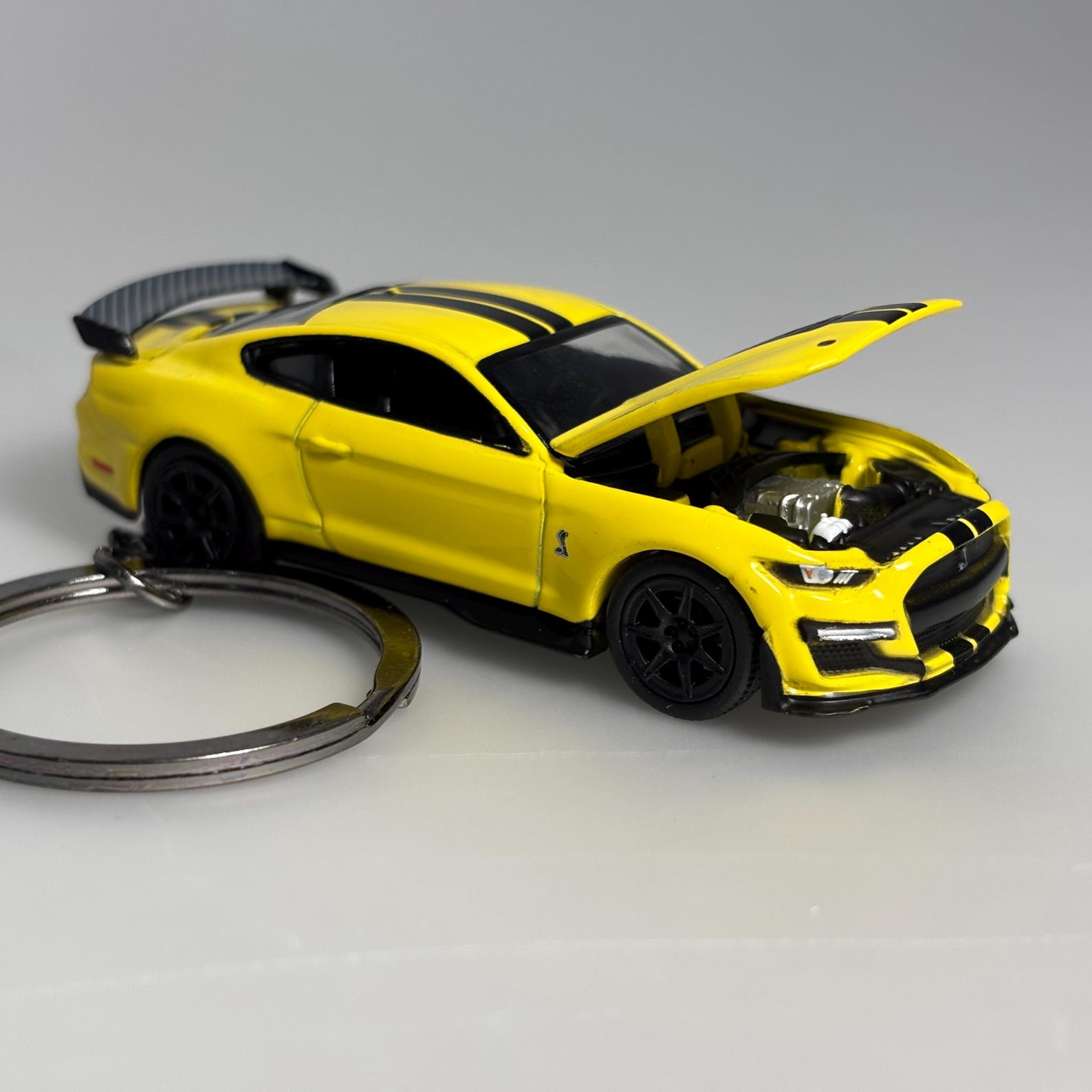 Ford Mustang Shelby GT500 Keychain, Diecast Car Keychain - Etsy
