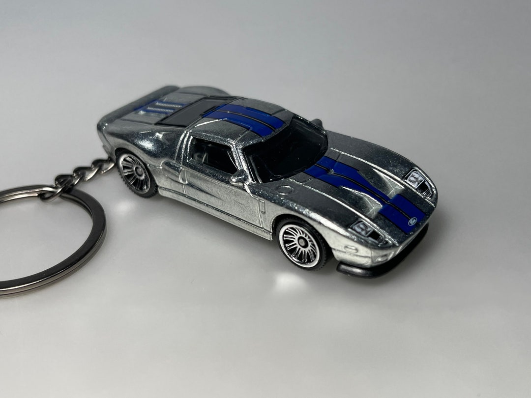 2005 Ford GT Keychain, Diecast Car Keychain - Etsy