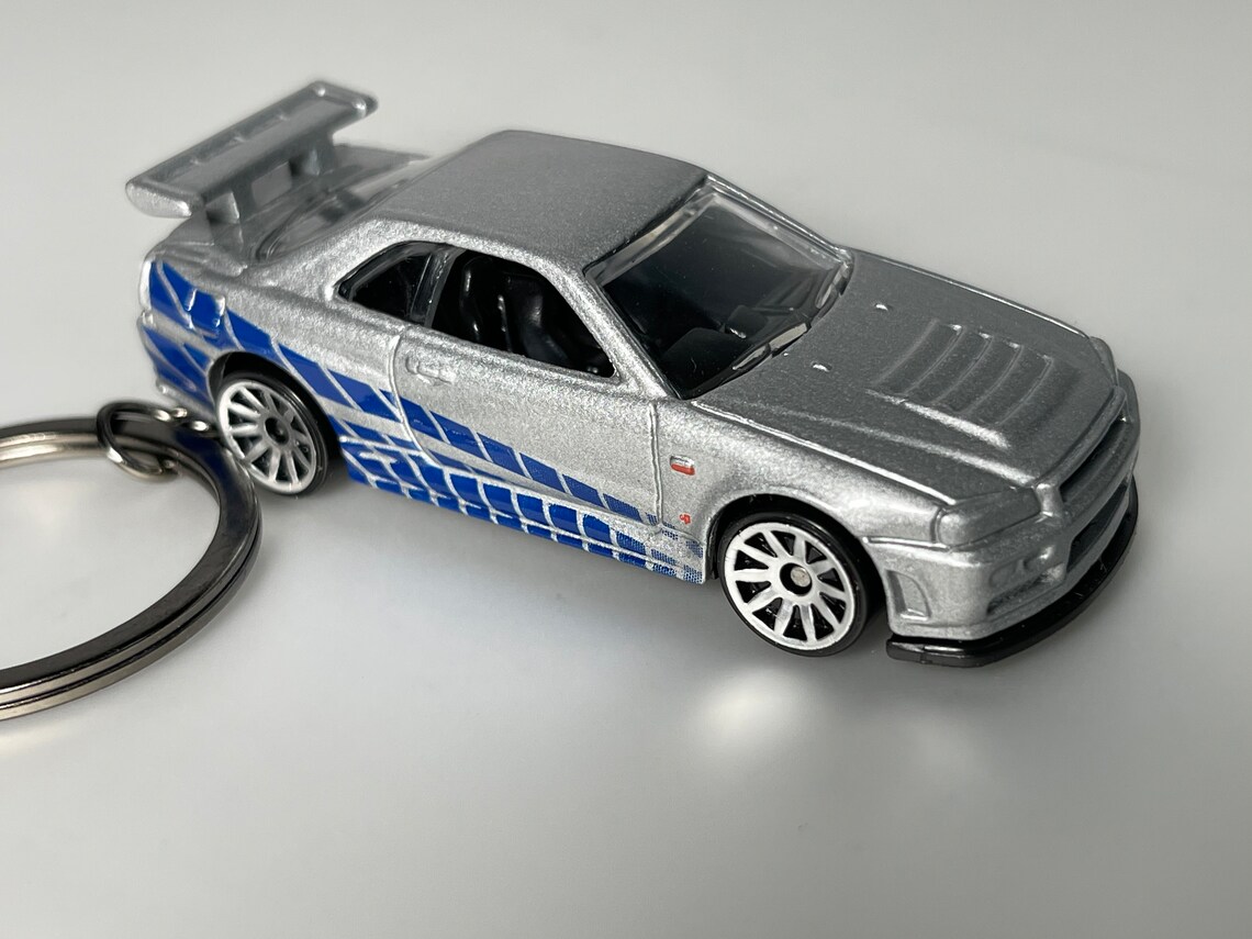 Nissan Skyline GT-R R34 Keychain, Diecast Car Keychain - Etsy
