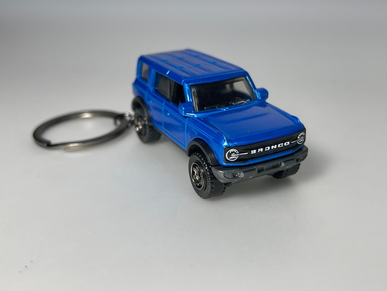 2021 Ford Bronco Keychain, Diecast Car Keychain - Etsy