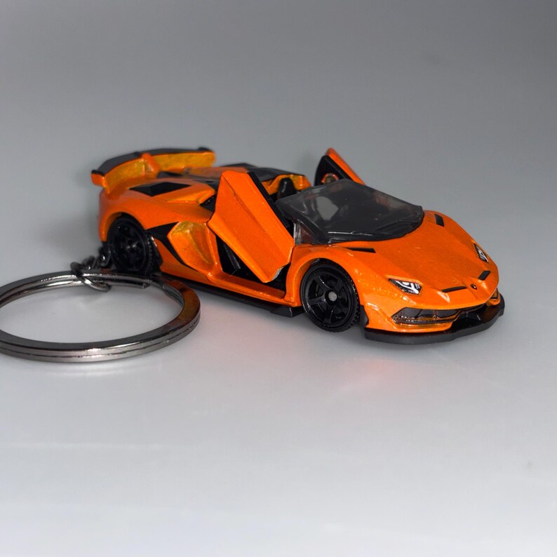Lamborghini Aventador SVJ Roadster Keychain, Diecast Car Keychain - Etsy