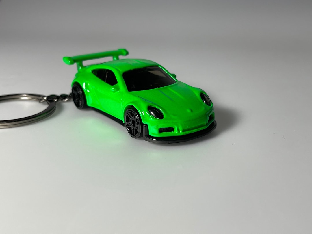 Porsche 911 GT3 RS Keychain custom Green Paint - Etsy