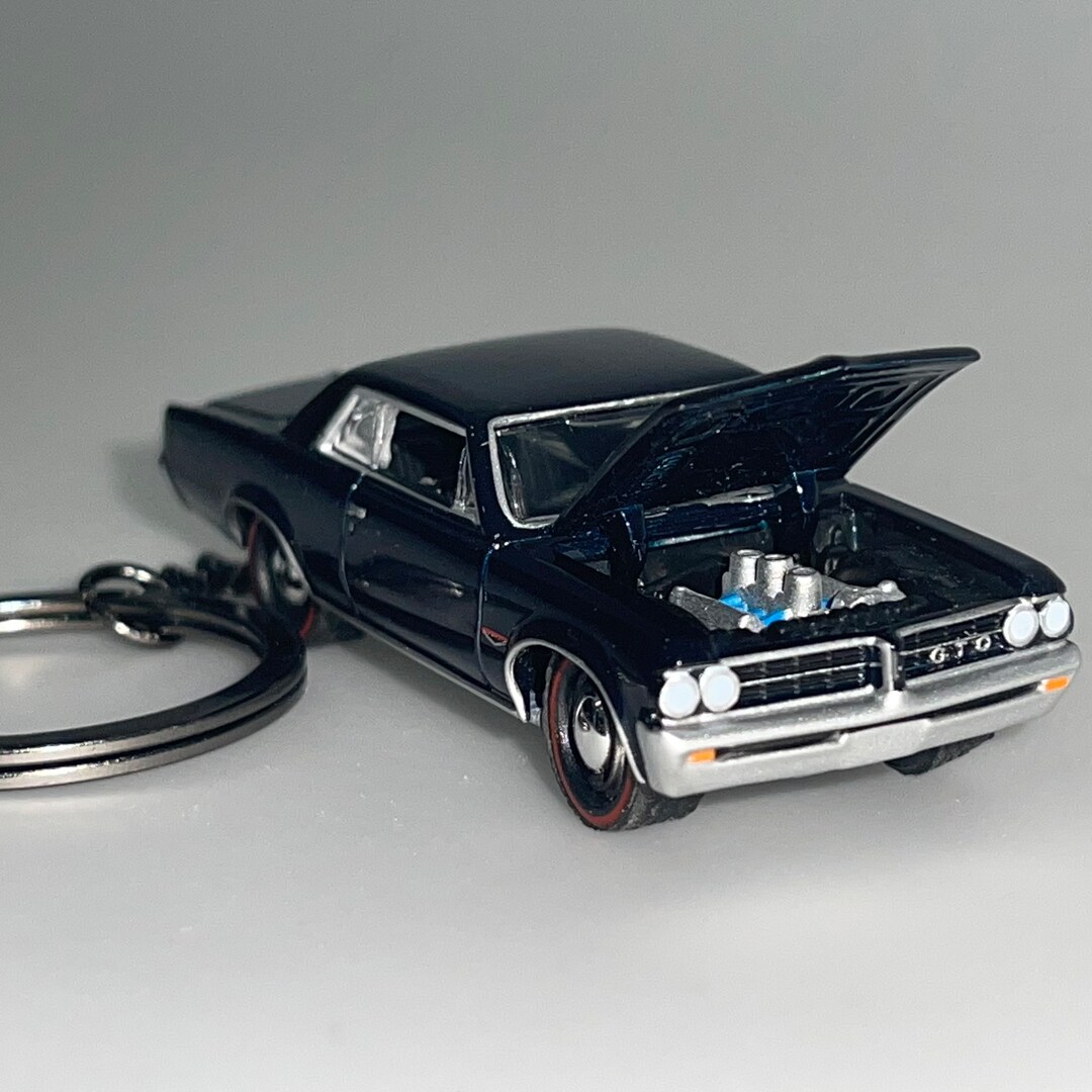 Pontiac GTO Keychain, Diecast Car Keychain - Etsy