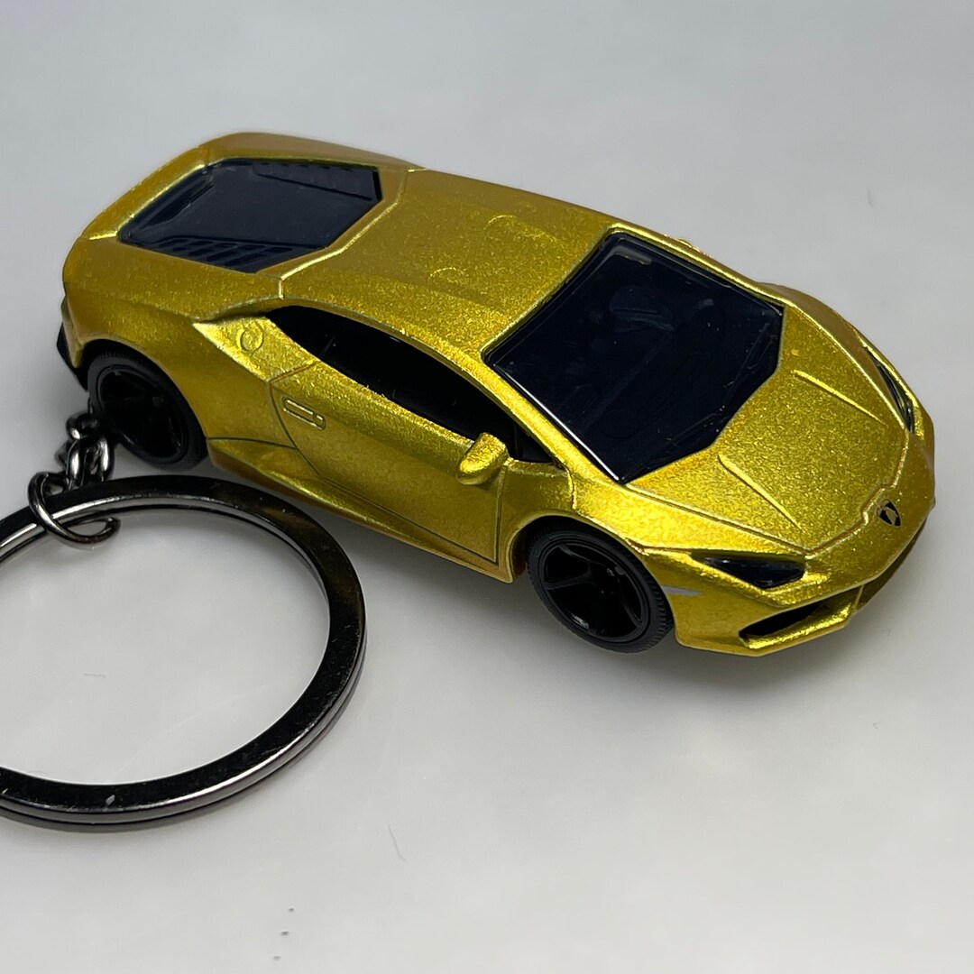 Lamborghini Huracan Coupe Keychain, Diecast Car Keychain - Etsy