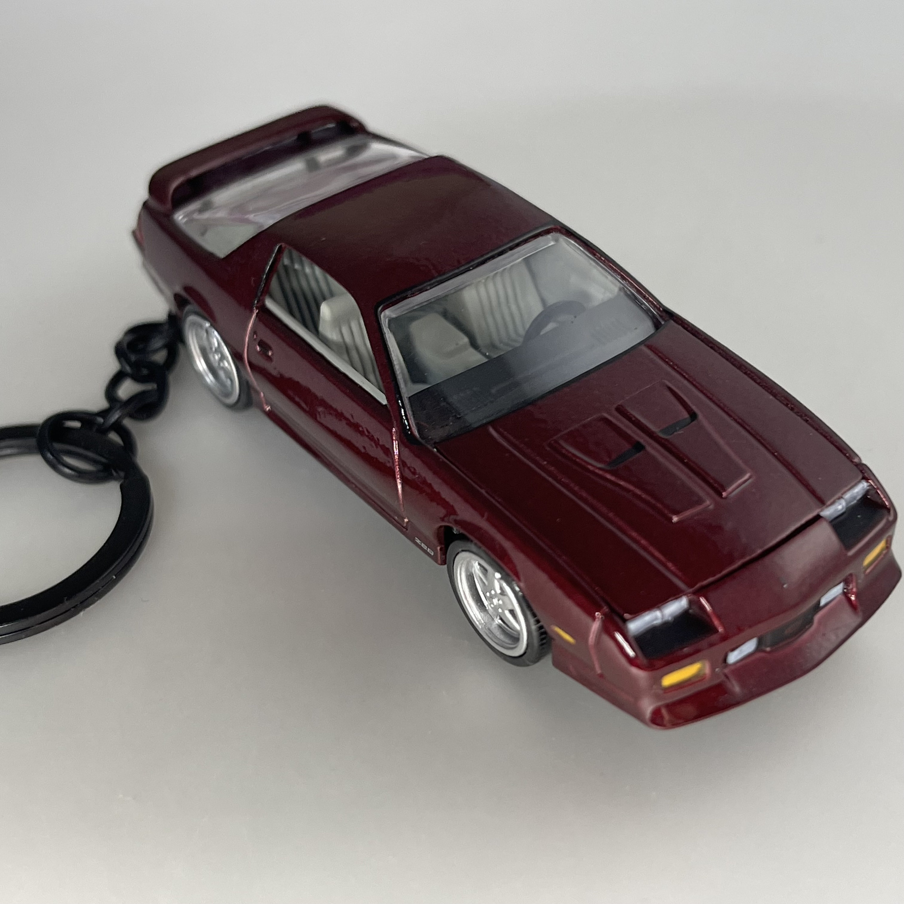 1991 Chevy Camaro Z28 1LE Keychain, Diecast Car Keychain - Etsy