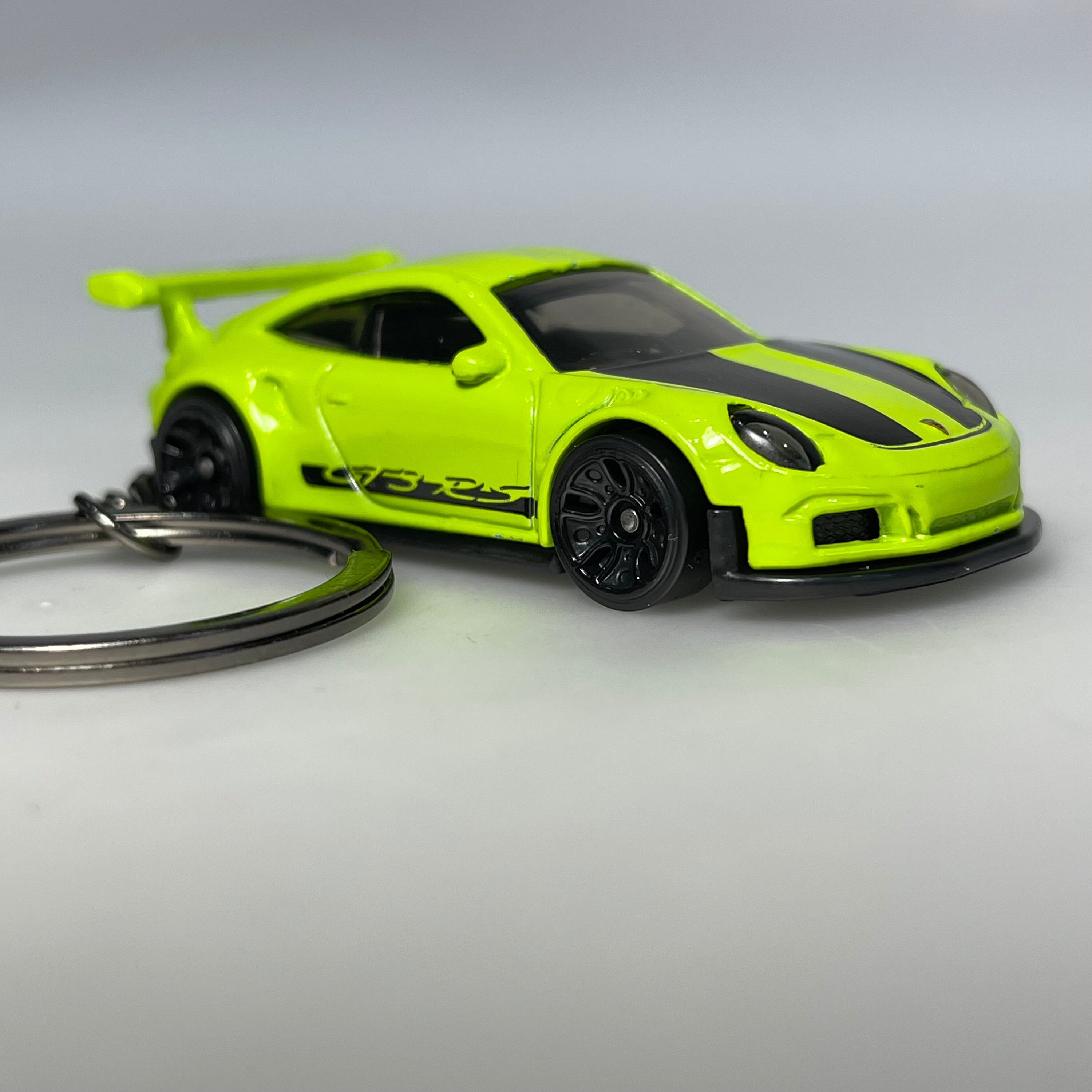 Porsche 911 GT3 RS Keychain, Diecast Car Keychain - Etsy
