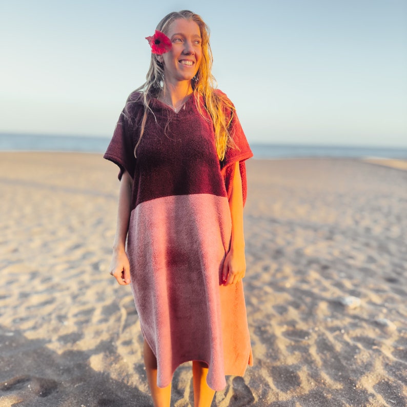 Sauna Poncho Surfer Poncho Bathrobe Made of Terry Cloth Surf Hoodie ...