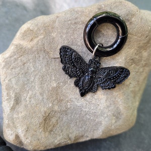2g 4g 6g 8g Hinged Clicker Ring Death Moth Hoops Dangle Gauge Spirals ...