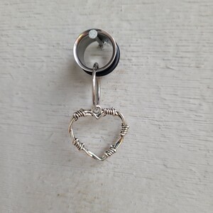 Barbed Wire Heart Plug Hoop Gauges Tunnels Ear Earrings Dangle Girly 4g ...