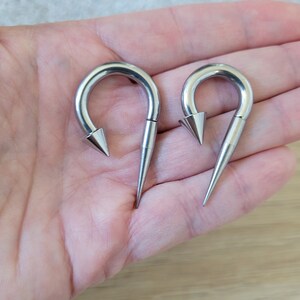 Long Spike Cone Septum Stretching Ring Horseshoe Silver 316L Surgical ...
