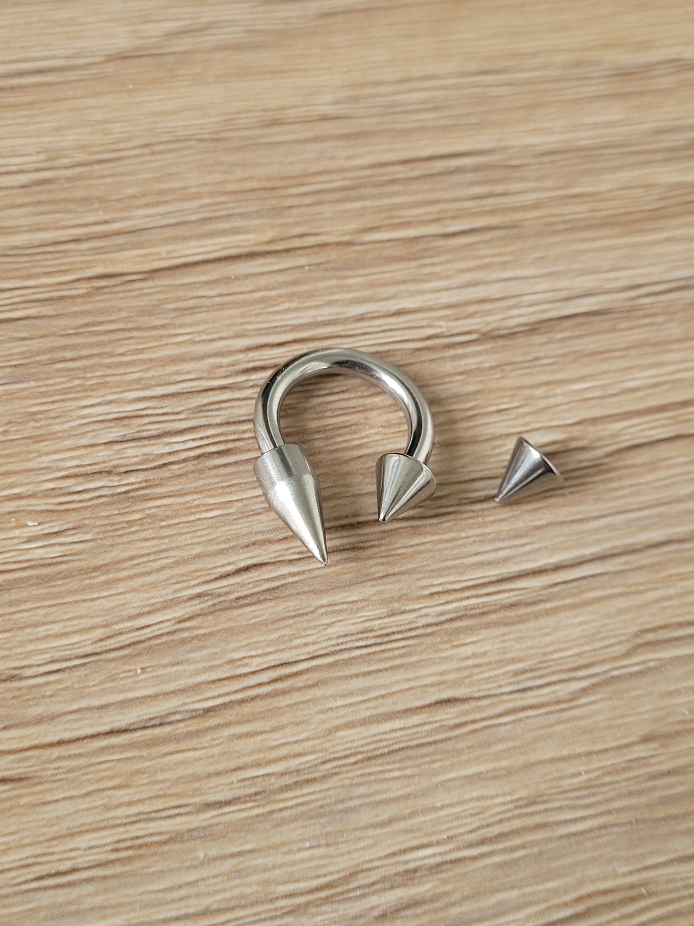 Septum Spike Cone Stretching Ring Horseshoe Silver Surgical Steel 6g 8g ...