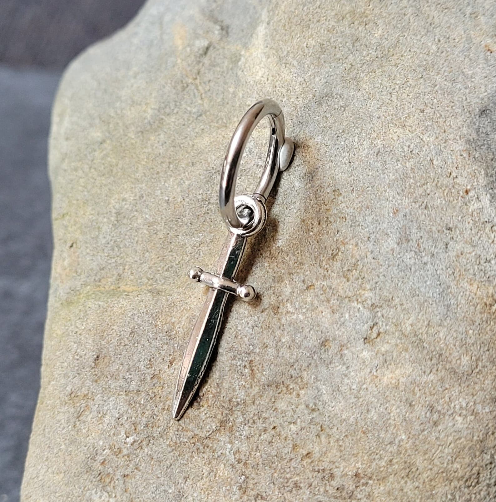 14g 16g Belly Ring Hoop Knife Dagger Goth Silver Tiny Clicker Sword ...