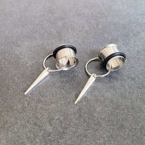 Goth Spike Plug Hoop Gauges Tunnels Ear Earrings Dangle 4g 2g 0g 00g 7/ ...