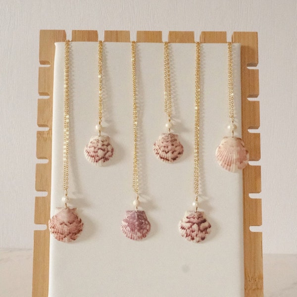 Scallop Shell Necklace - Etsy