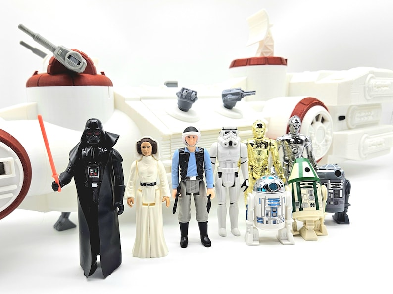 Tantive IV Playset – 3.75" Scale Corellian Corvette, LED Kenner-style ...