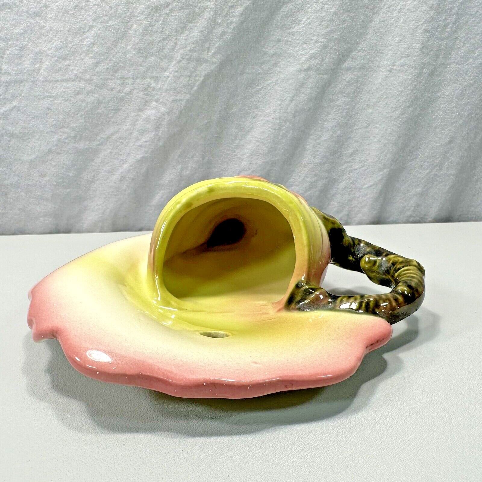 Vintage Hull Wall Pocket Vase Planter Woodland Pattern Conch Shell ...