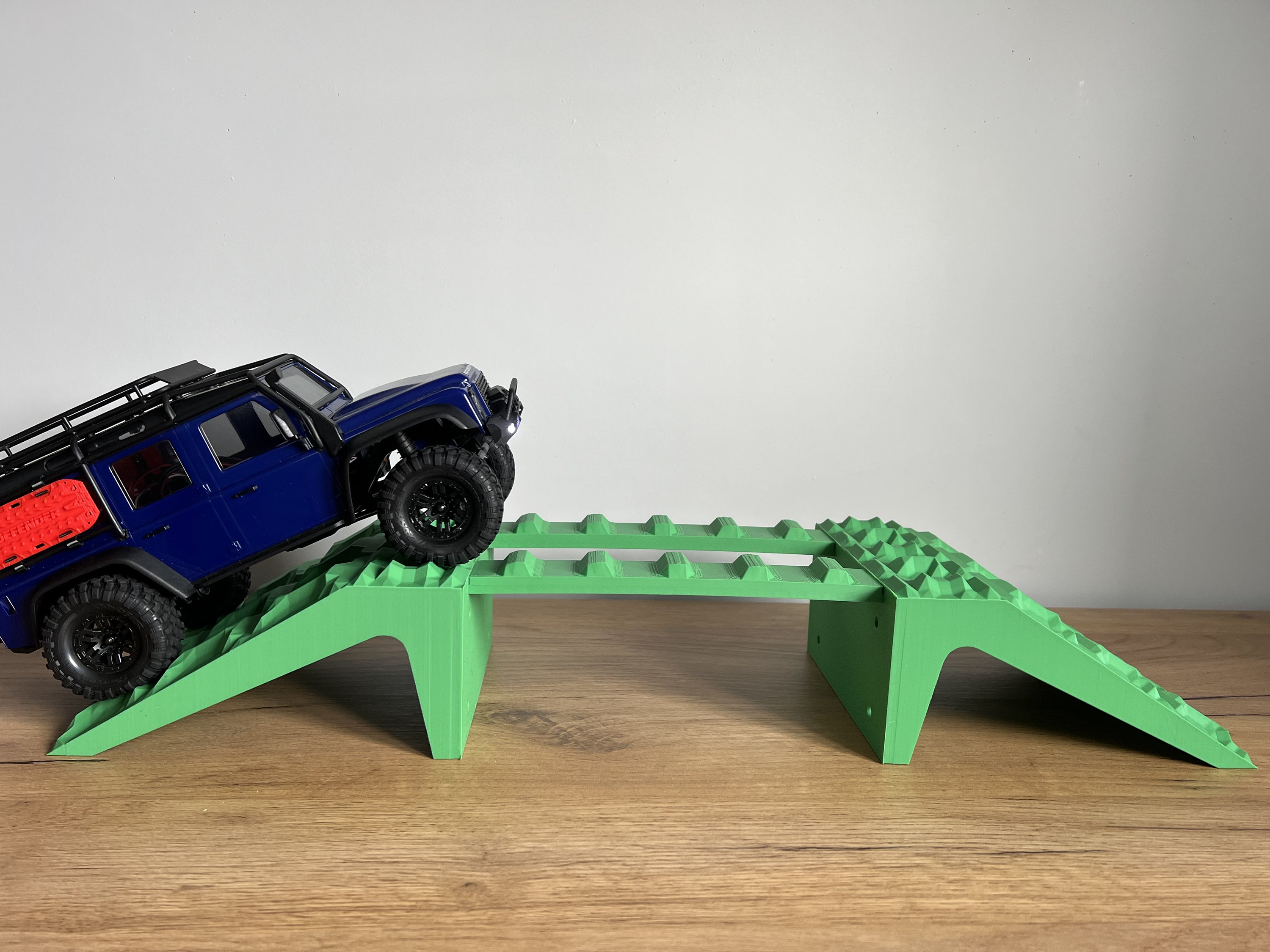 1/24th 1/18th Crawler Hill & Bridge - RC Crawler Scale - Works as ...