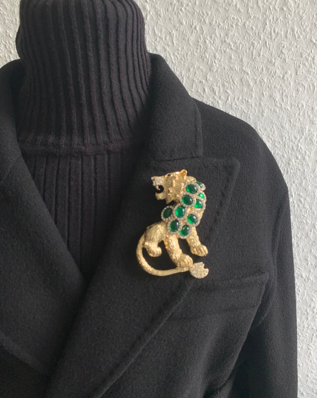 Luxury Brooch Gold Color Pin Casual Suit Accessory Pin - Etsy