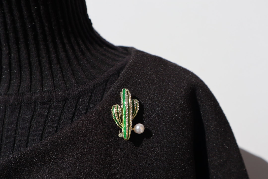 Luxury Rhinestones Cactus Brooch Wedding Party Clothing Accessories ...