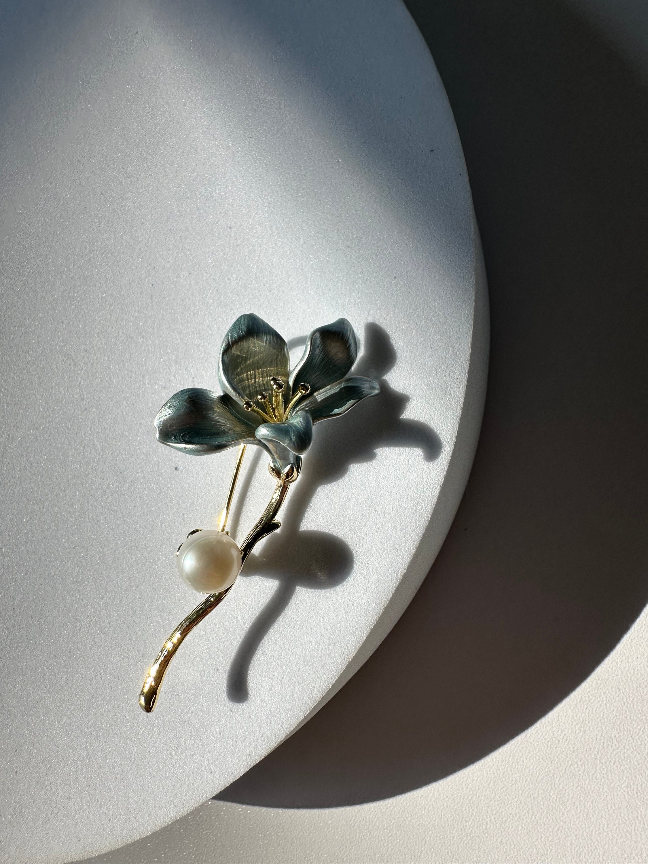 Flower Drip-glazed Enamel Pearl Women's Pins Brooches Weddings Bouquet ...