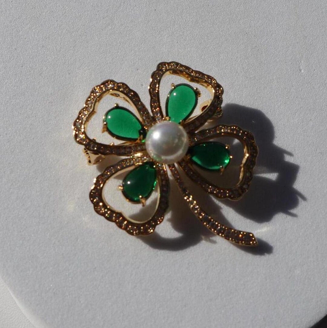 Four Leaf Clover Plant Pin Brooches Rare Find Green Accessories ...
