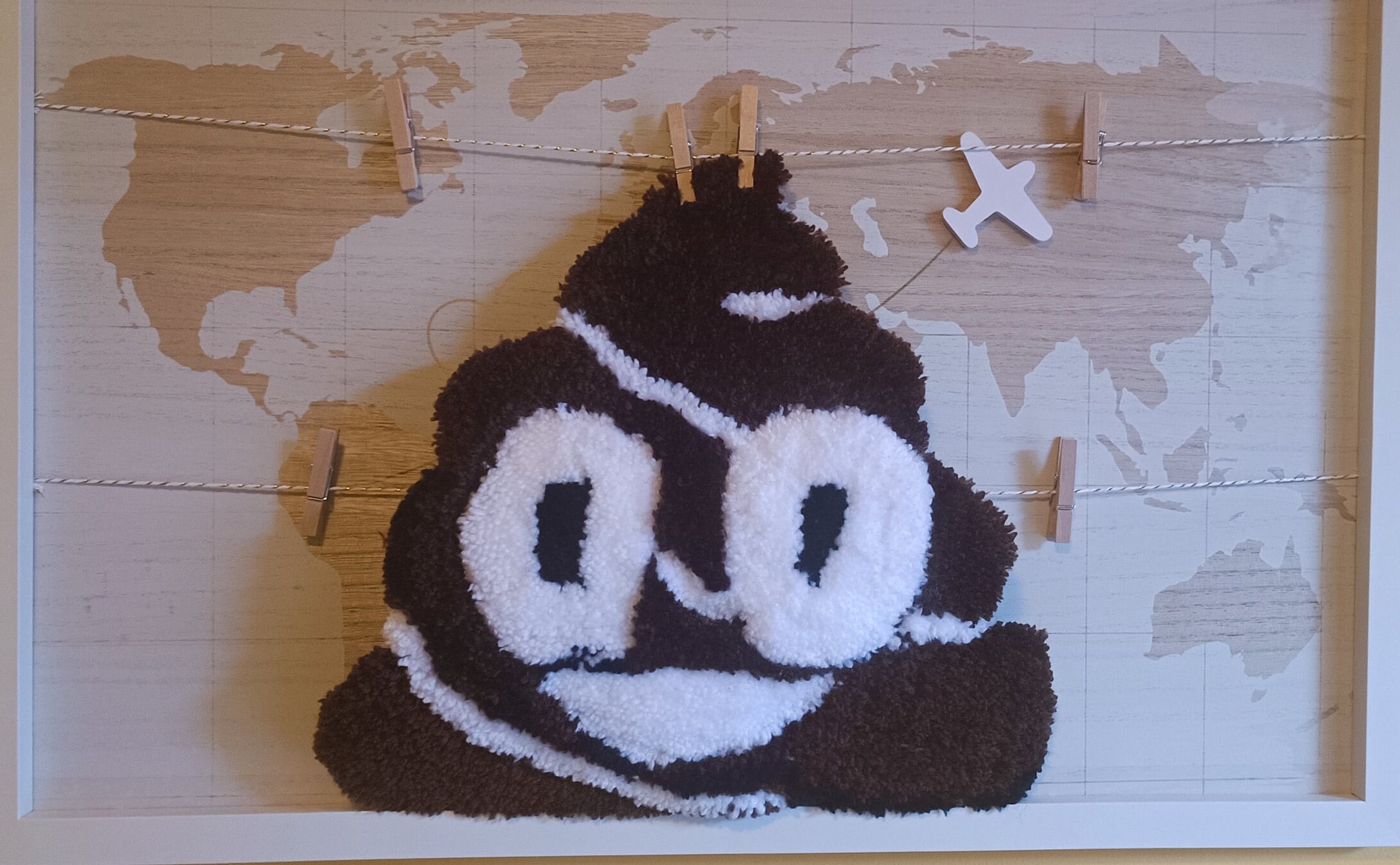 Poop Emoji, Poop Toy, Tufting Poop Emoji Wall Hanging Accessoaires - Etsy