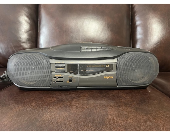 Vintage 1994 Sanyo Z3 Boombox CD Player Cassette Recorder Radio Dual ...