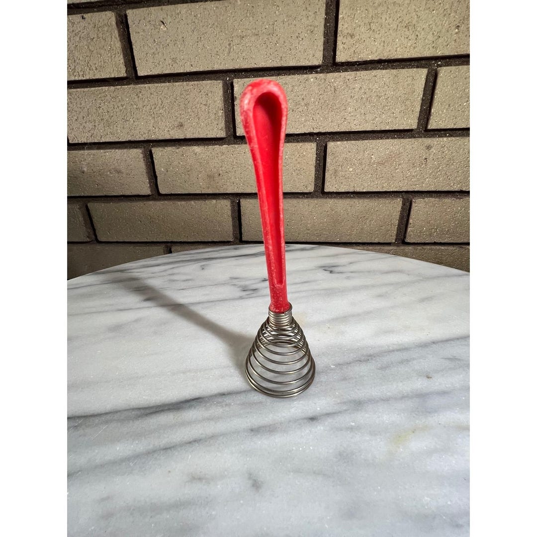 VTG Mid Century Red Handle Coil Egg Whisk Kitchen Tool Baking Cooking ...