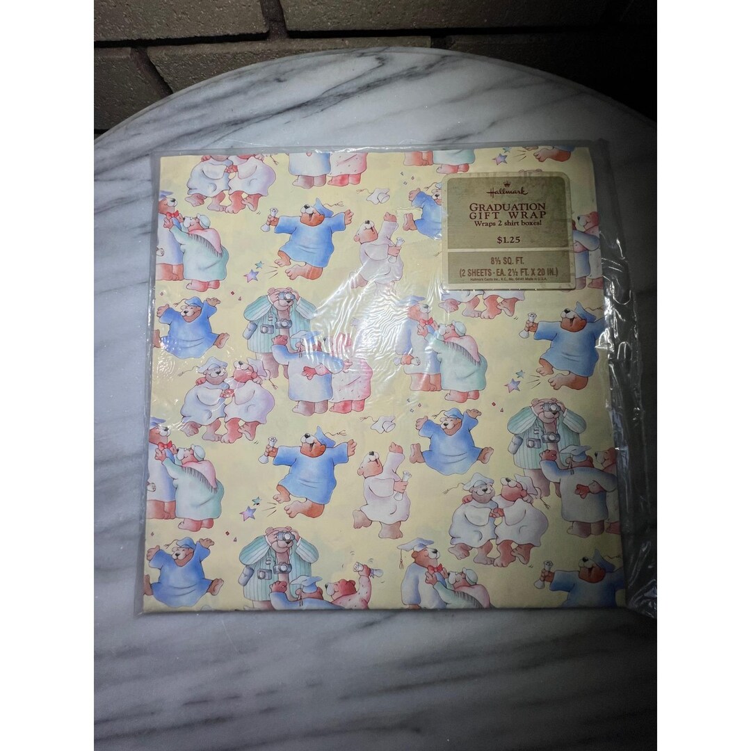 VTG Hallmark Graduation Gift Wrap Bears 85 Sq Ft 2 Sheets 20x20 Inch ...