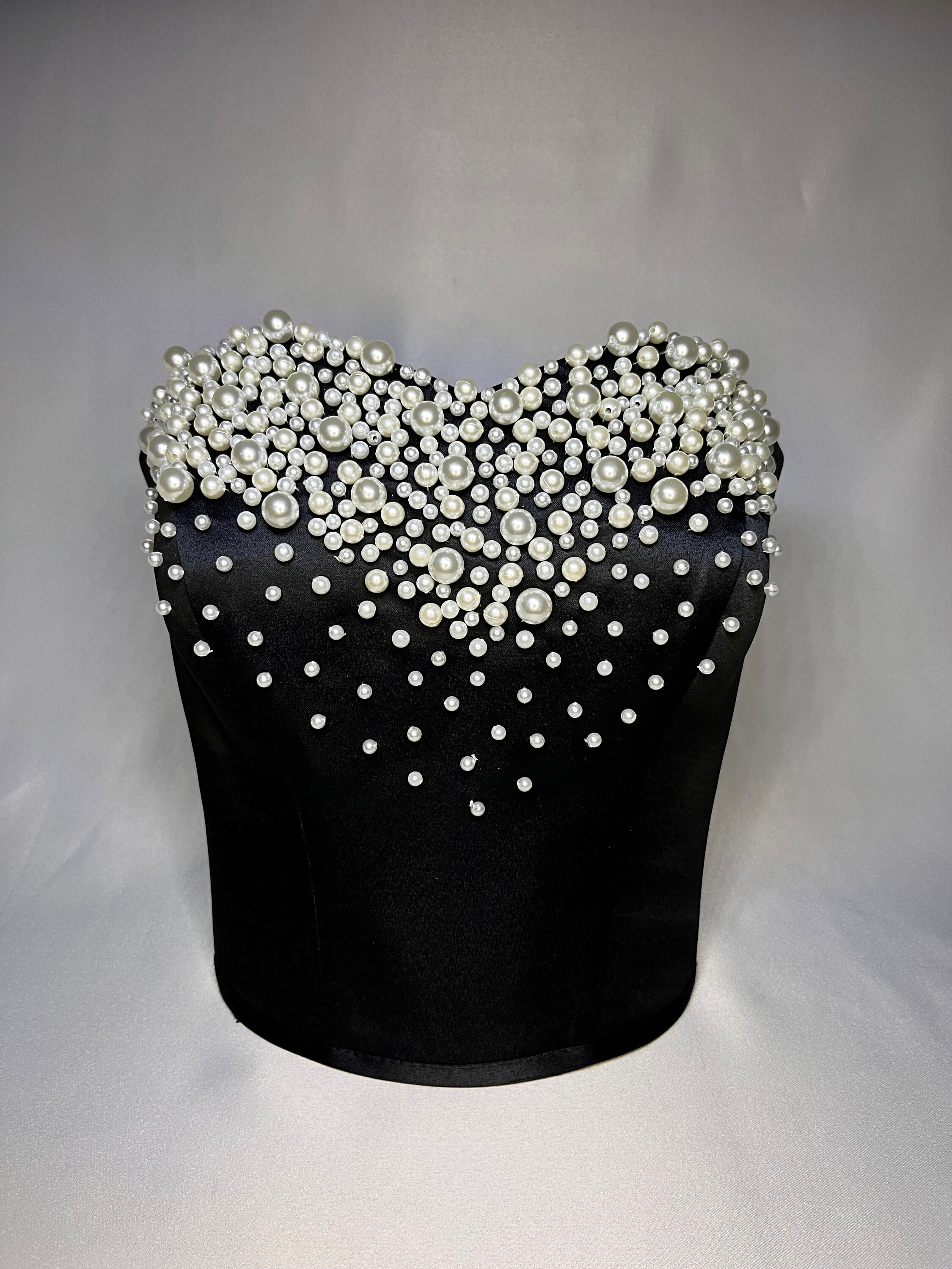 Pearl Embroidered Satin Bustier With Heart Neckline, Siyah Corset Tops ...