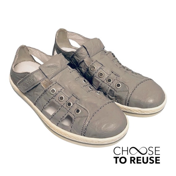 Ultra rare vintage Y2K dystopian grey shoes 100% leat… - Gem