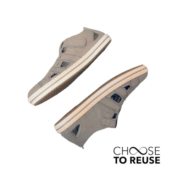 Ultra rare vintage Y2K dystopian grey shoes 100% leat… - Gem