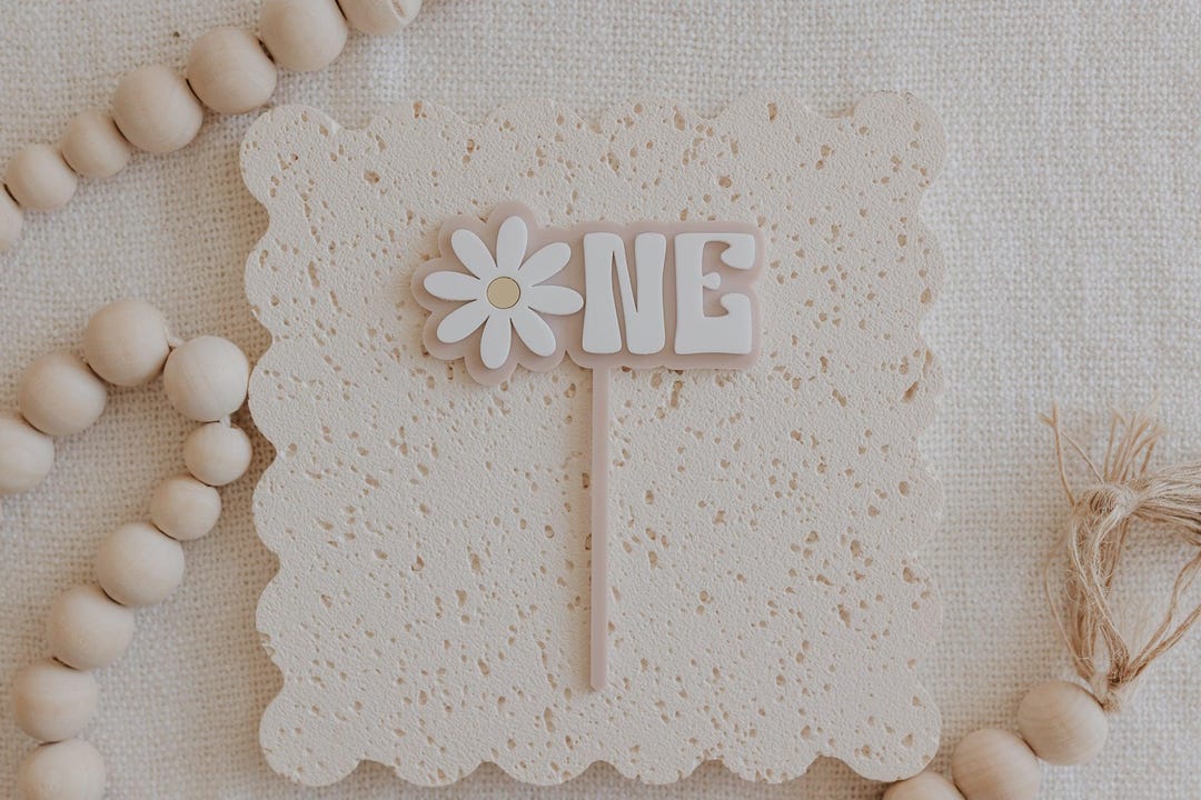 Daisy ONE First Birthday Cake Topper, Acrylic Cake Topper, Kids ...