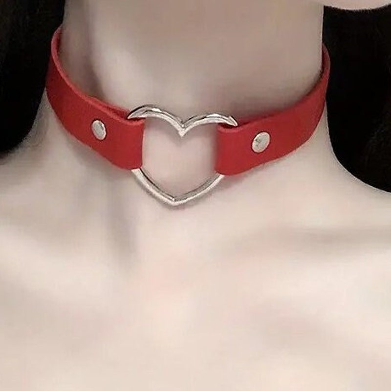 Leather Heart Choker - Etsy