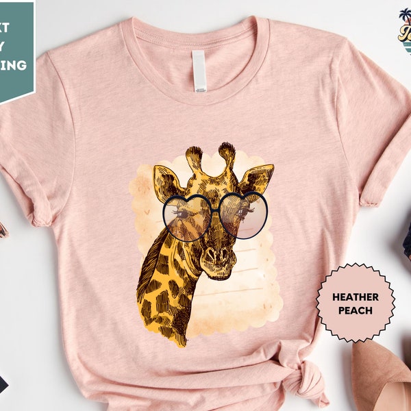 Giraffe Tee - Etsy