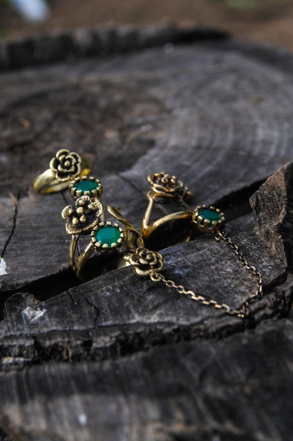 brass vintage ring adjustable - Gem